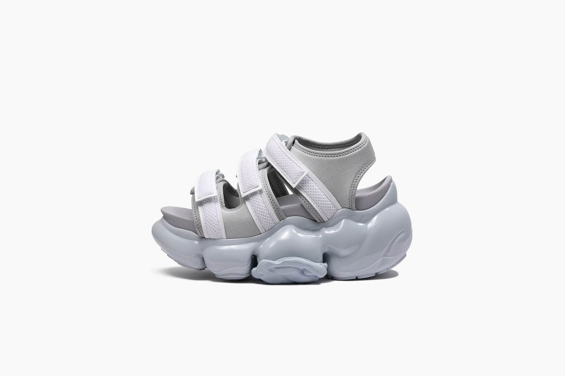 MOOPIE CATERPILLAR SANDAL - WHITE / ICEGRAY SOLID (ムーピー キャタピラー サンダル ...